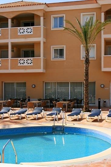 LAS DUNAS APARTAMENTOS TURÍSTICOS (Riumar): opiniones y precios LAS DUNAS APARTAMENTOS TURÍSTICOS (Riumar): opiniones y precios