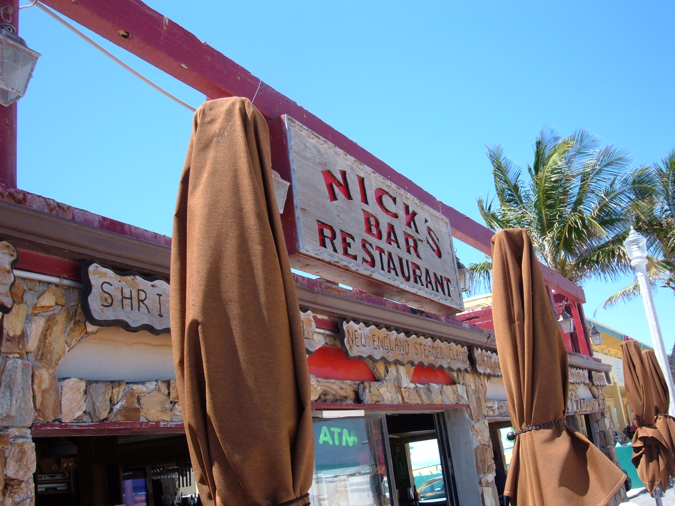 Nick's bar and grill store
