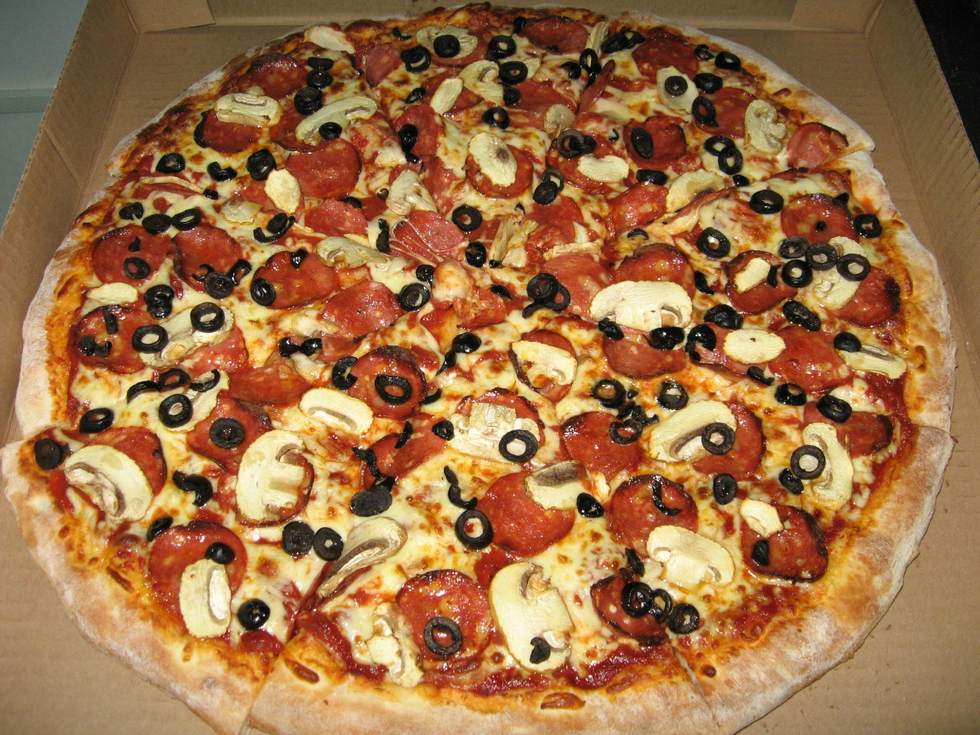 Ronny pizza store