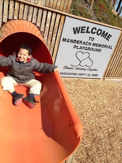 Manderach Memorial Playground, Limerick Manderach Memorial Playground, Limerick