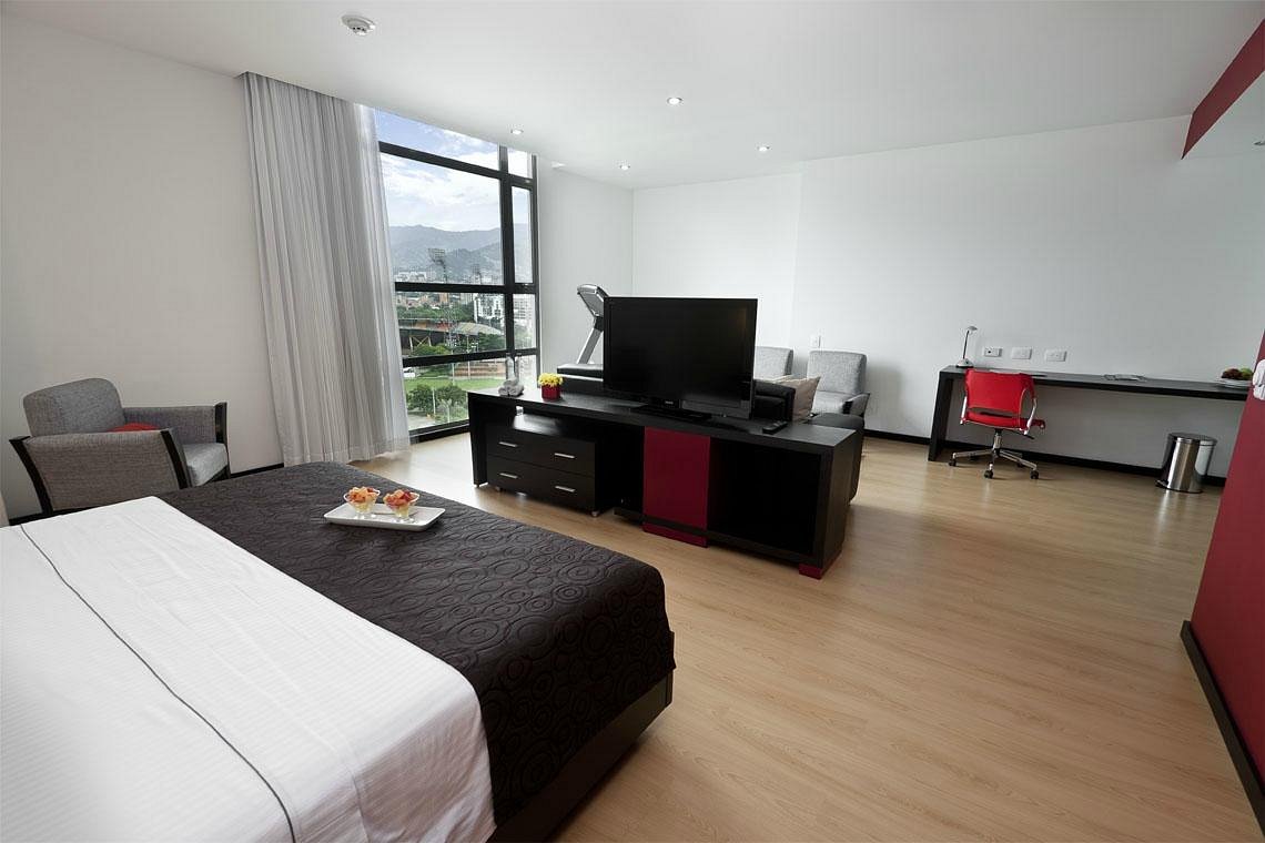 Tequendama Hotel MedellÍn Medellin ColÔmbia 500 Fotos Comparação