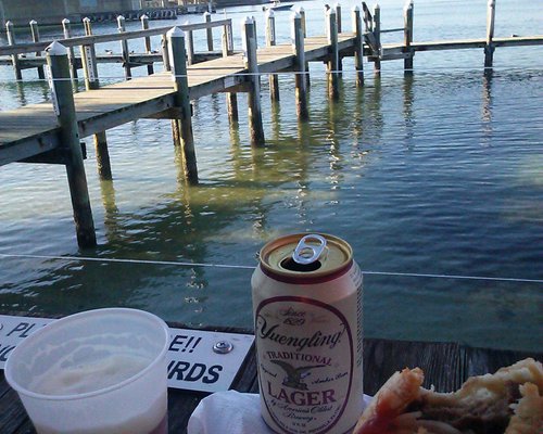 New Pass Grill And Bait Shop Sarasota Restaurant Reviews Photos And Phone Number Tripadvisor