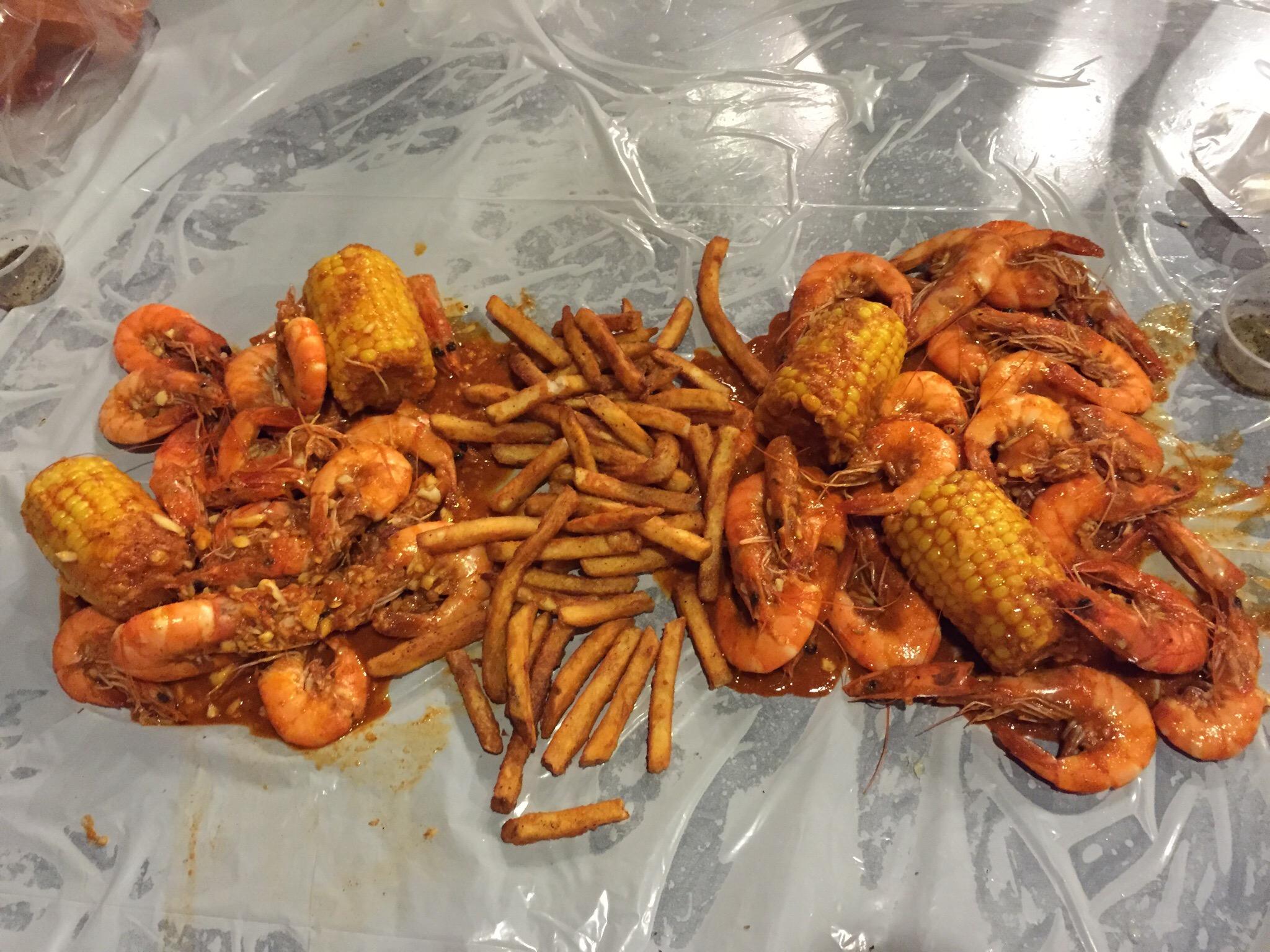 Hot and juicy crawfish store