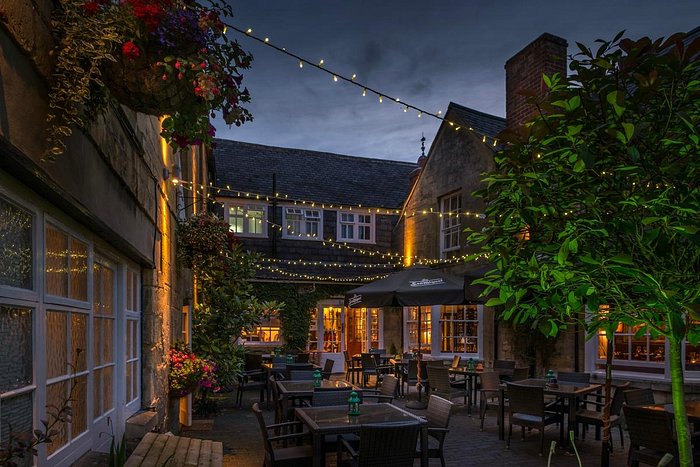WHITE HART ROYAL HOTEL - Updated 2024 Prices & Reviews (Moreton-in ... WHITE HART ROYAL HOTEL - Updated 2024 Prices & Reviews (Moreton-in ...