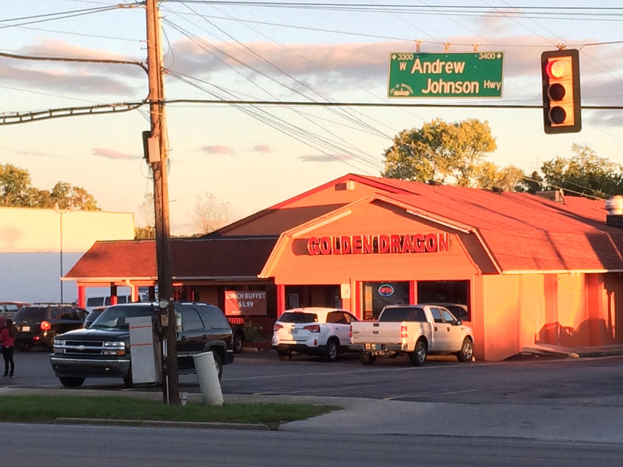 Golden dragon buffet store