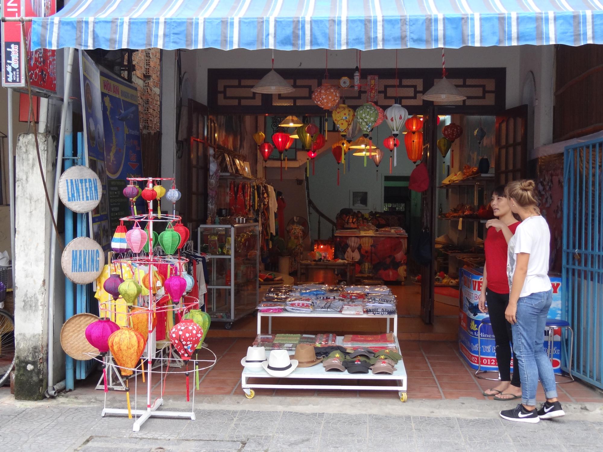 Lantern shop store
