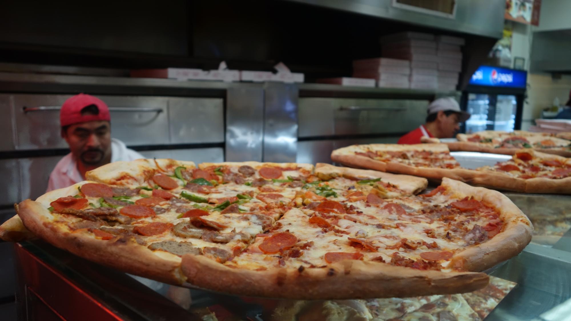 Ray's pizza near me store