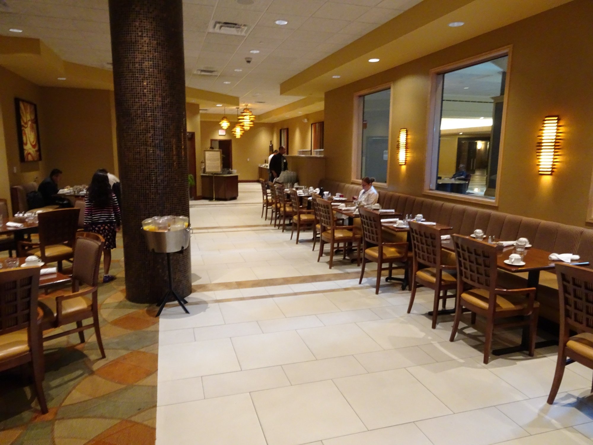 Bistro restaurant store