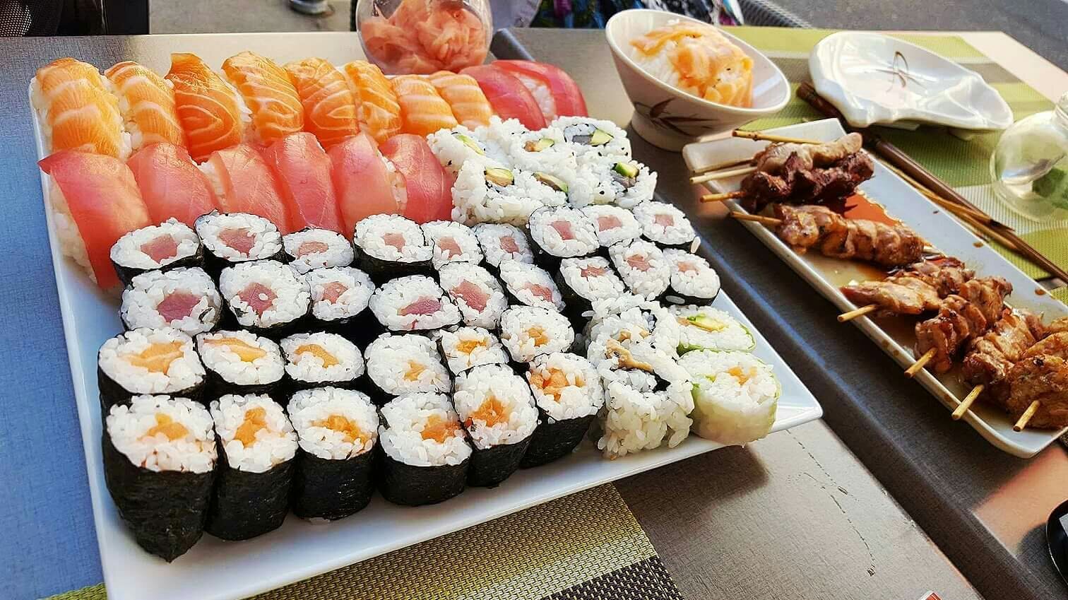ROYAL SUSHI Mulhouse 2 rue du Mittelbach Photos Restaurant Reviews Order Online Food Delivery Tripadvisor