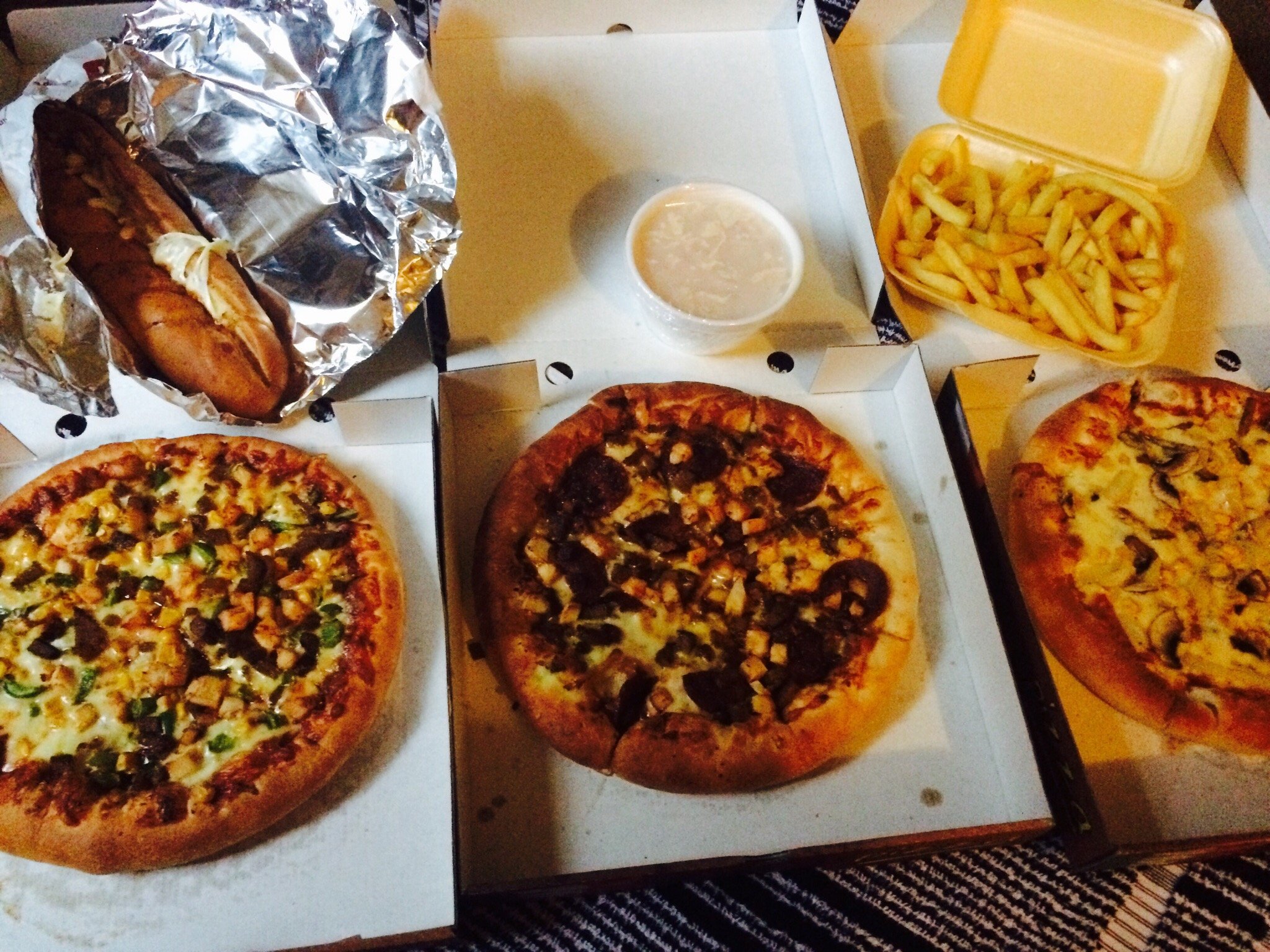 Pizza time pizza store