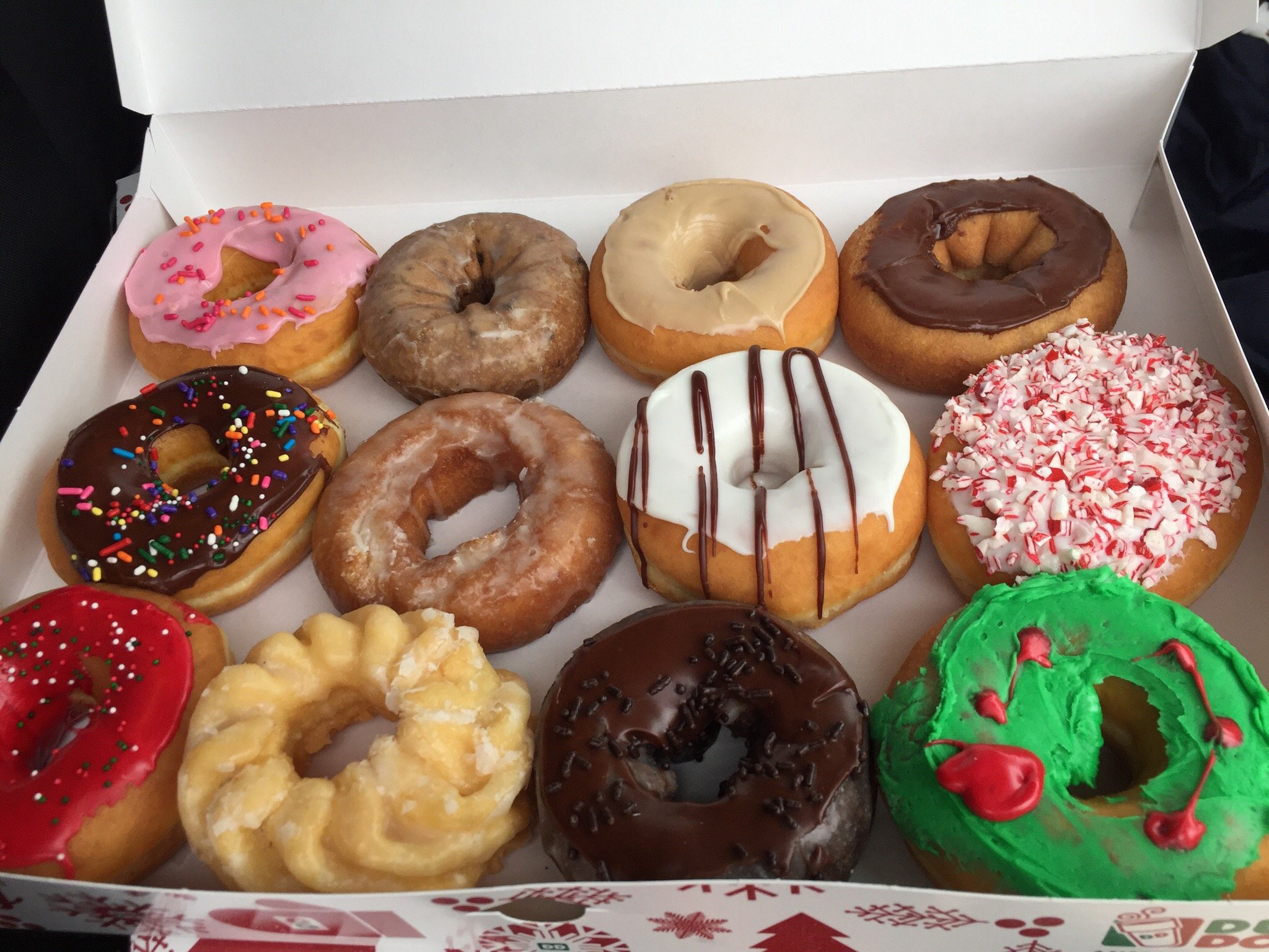 Dunkin donuts dozen price store