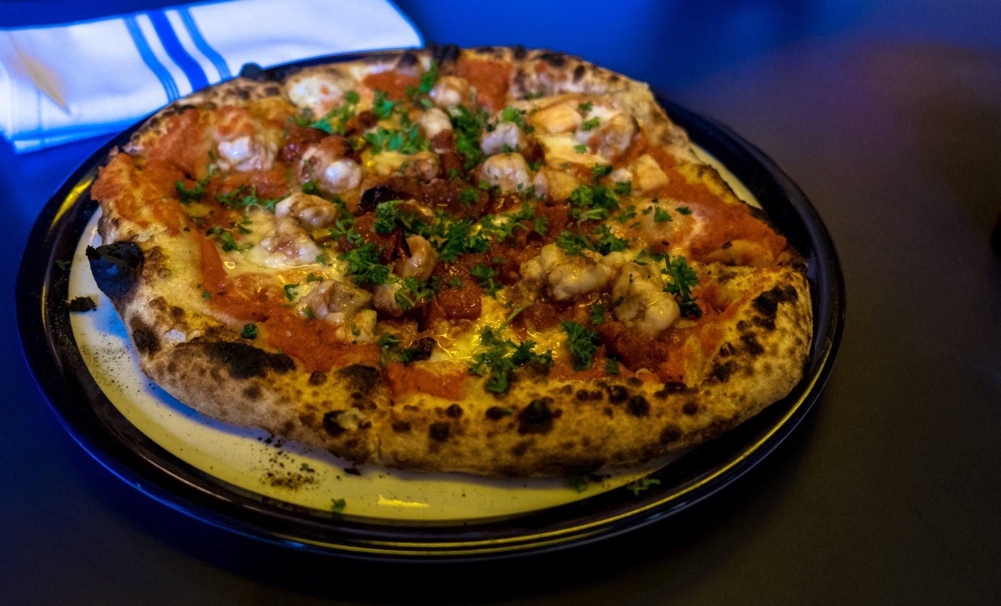 Sunny's pizza store