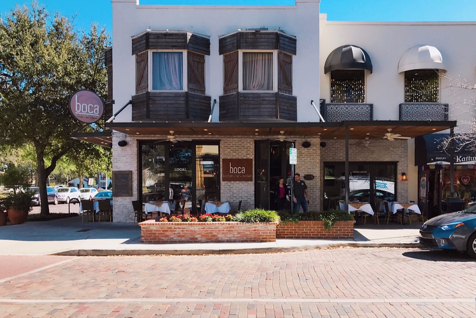 Boca restaurant store