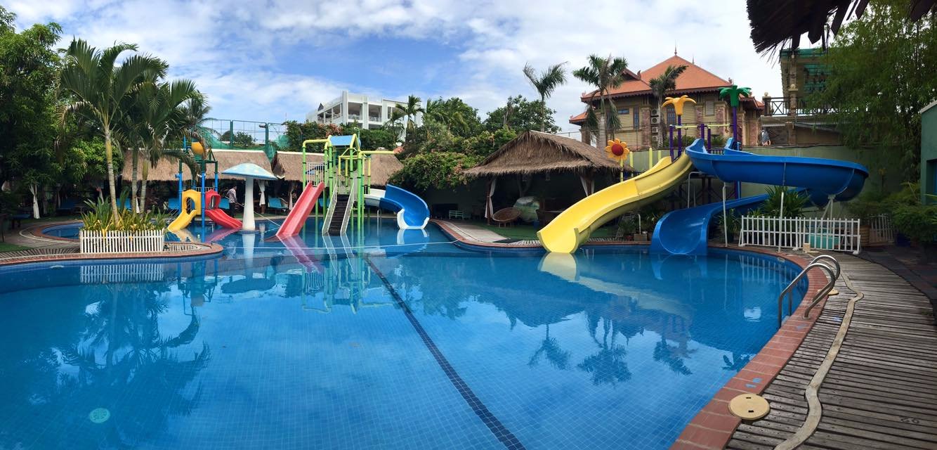 The kingdom resort store