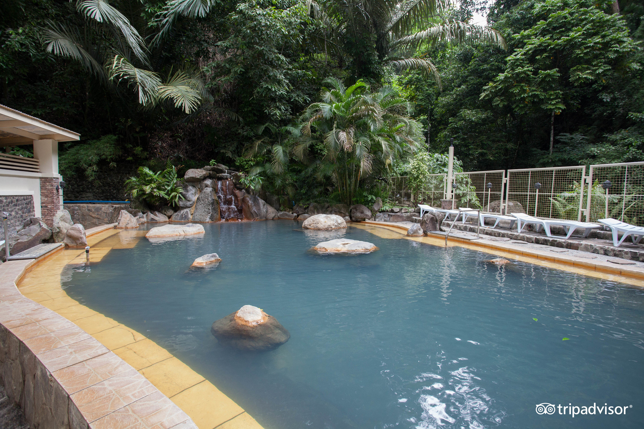 Mambukal resort store