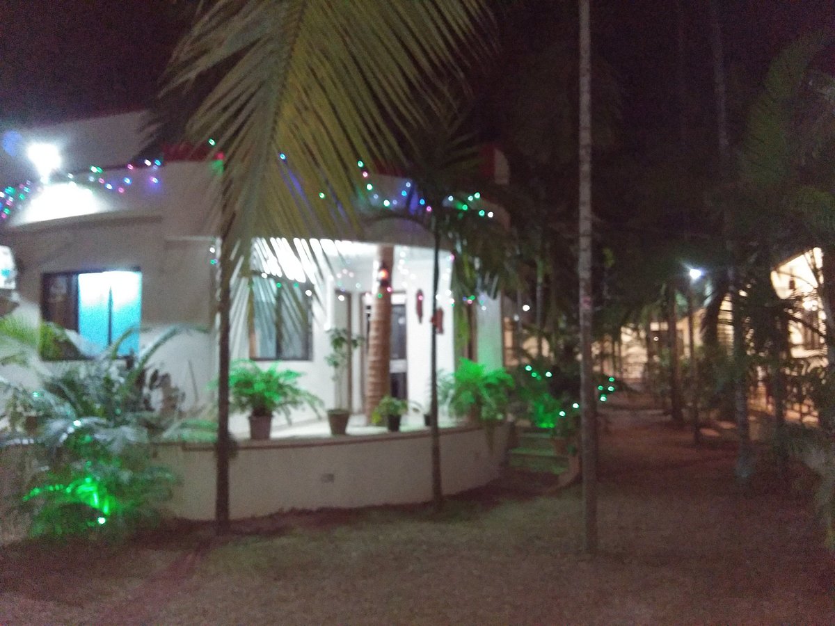 Naughty Waves Beach Resort Bewertungen And Fotos Diveagar Indien