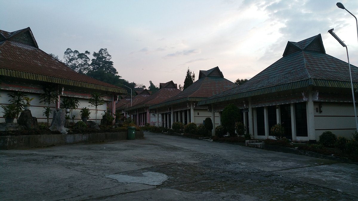 Danau Toba International Cottage Berastagi Sumatra Tarifs 2024