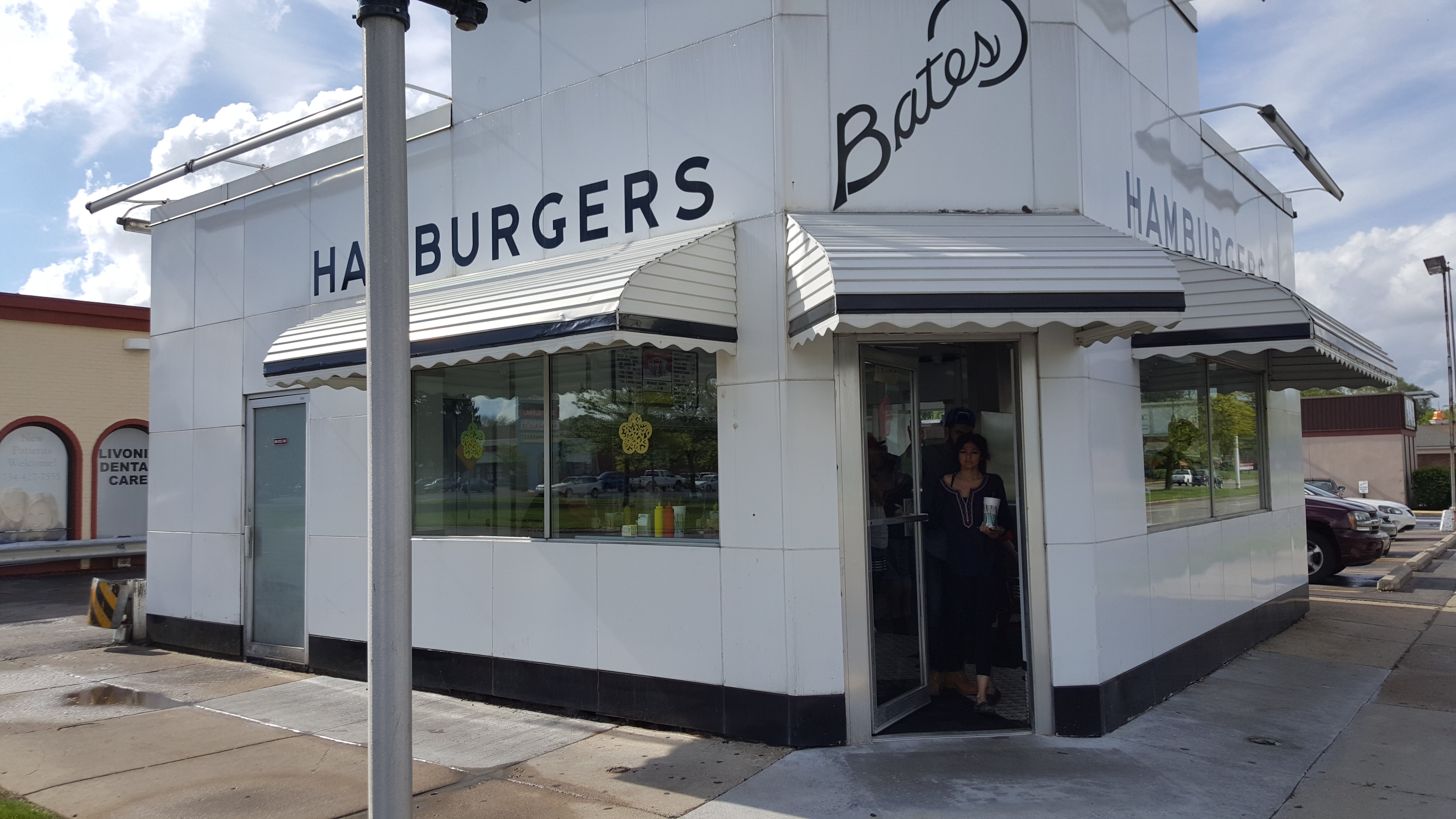 Bates burgers store