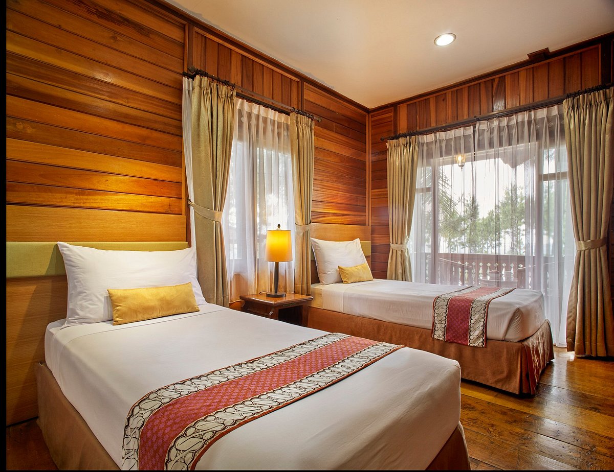 Jambuluwuk Convention Hall & Resort Puncak - Homecare24 Jambuluwuk Convention Hall & Resort Puncak - Homecare24