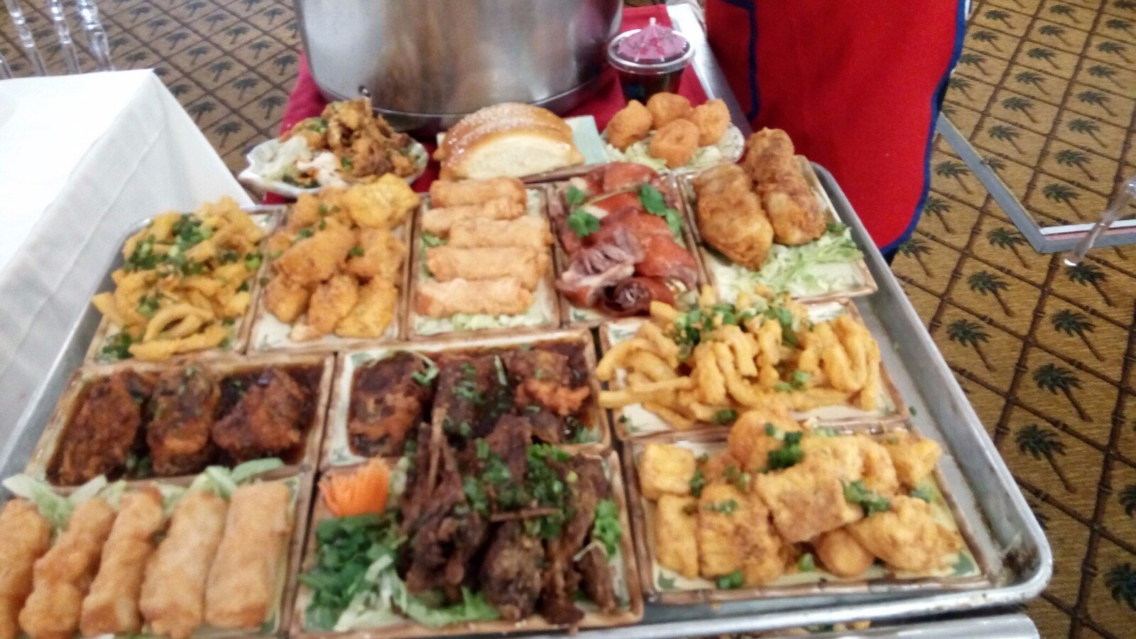 Paradise seafood store