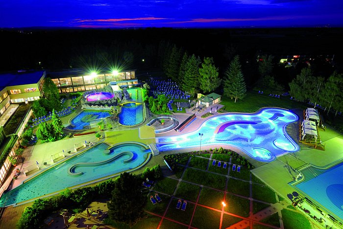 HOTEL JUWEL - Updated 2022 Prices (Bad Fussing, Germany) HOTEL JUWEL - Updated 2022 Prices (Bad Fussing, Germany)