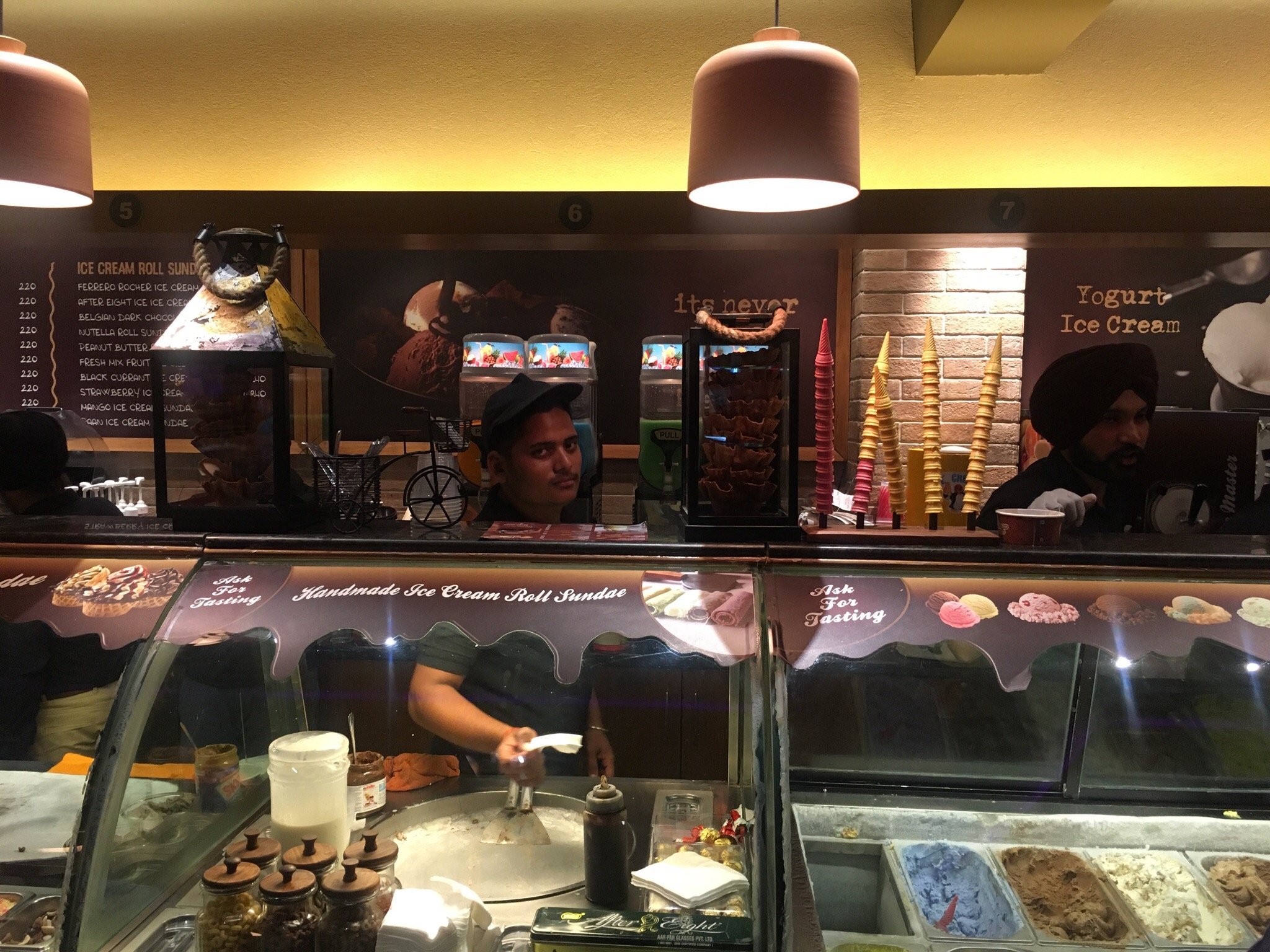 Ice cream studio store