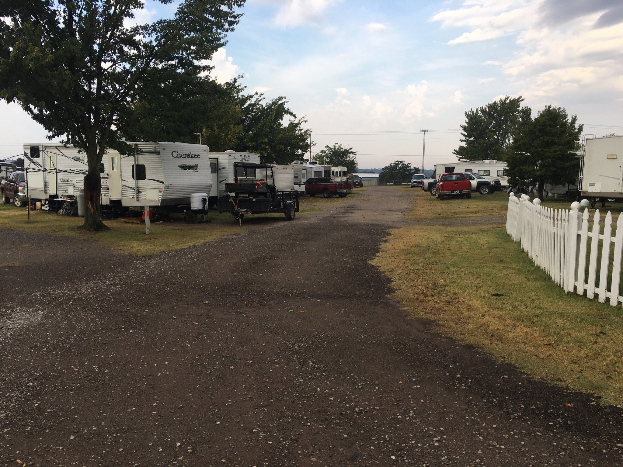 Pioneer rv park store
