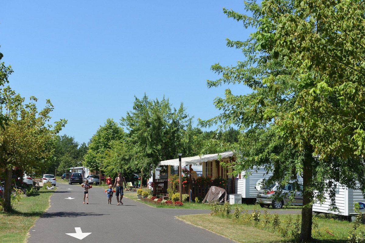 Camping Les Ecureuils Prices And Campground Reviews Mimizan France