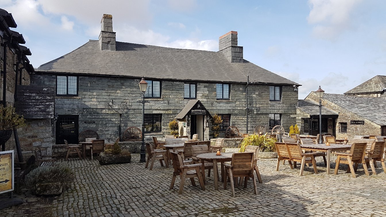 Jamaica inn store