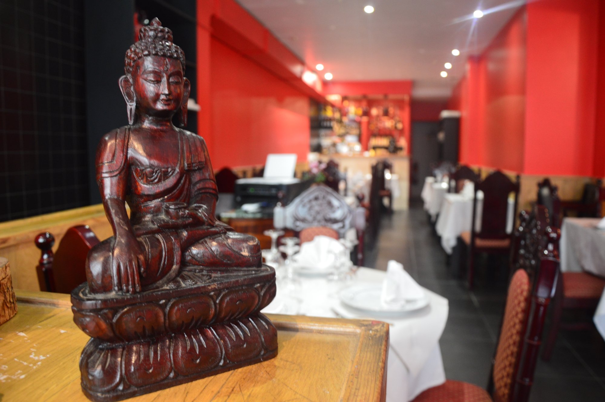 Mount everest restaurant store