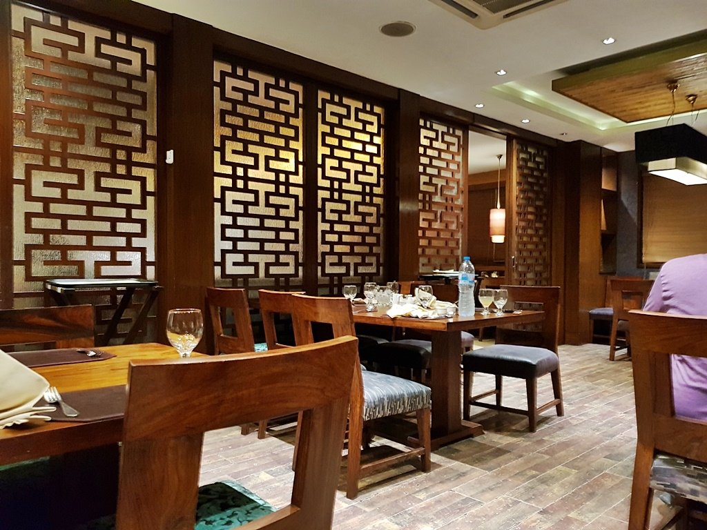 Chinatown restaurant store