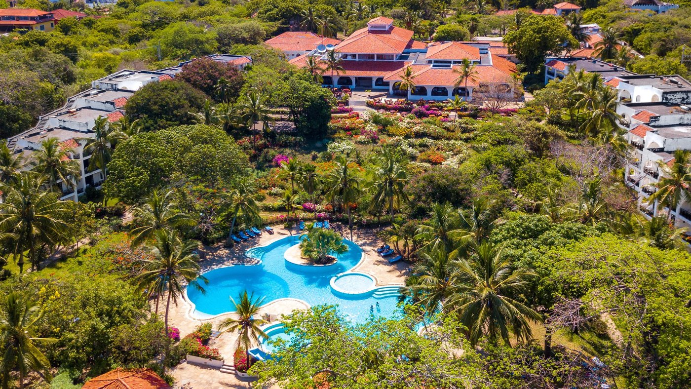Diani Sea Resort Hotel Kenyadiani Beach Tarifs 2025 Et 105 Avis