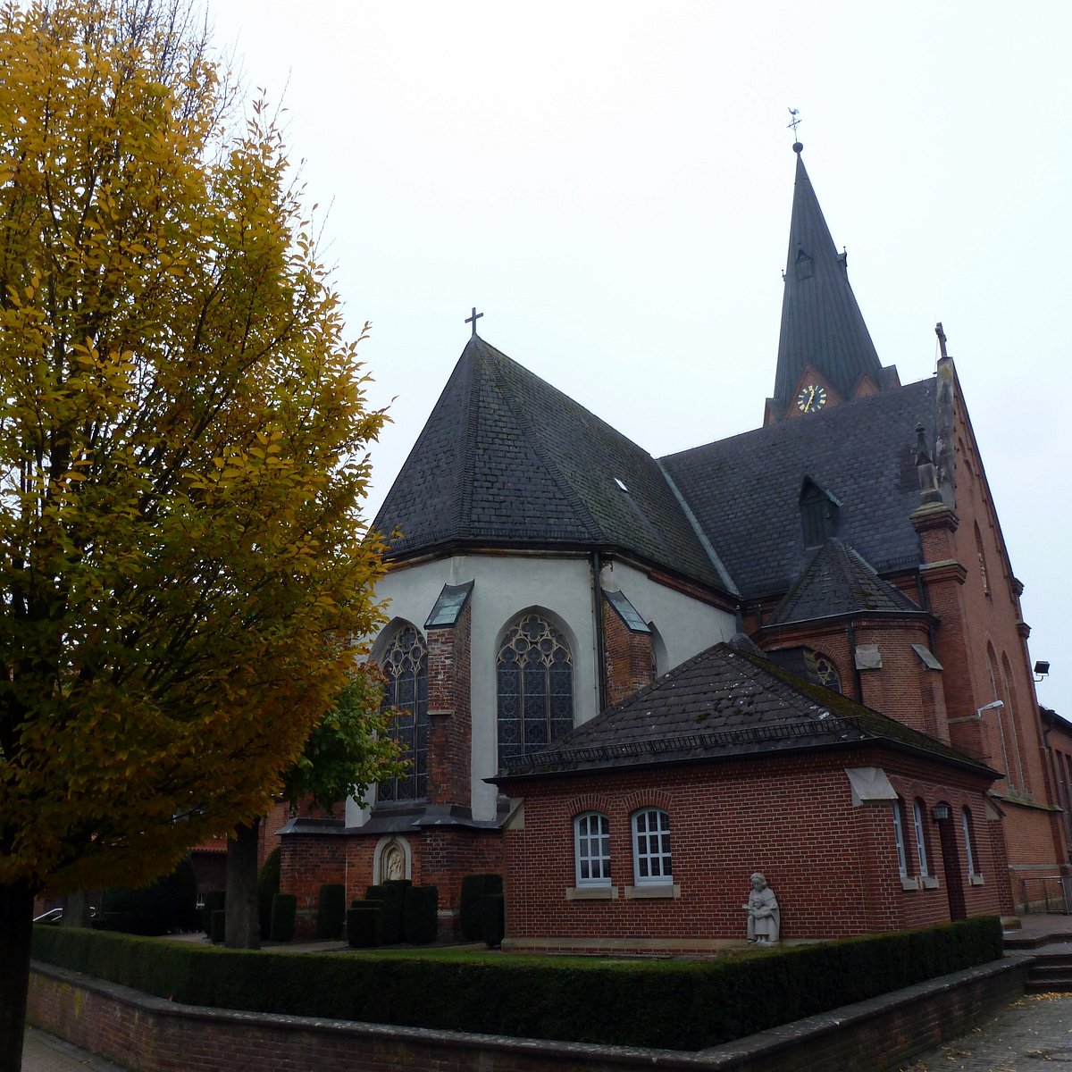 Katholische Kirchengemeinde St. Vitus - All You Need to Know BEFORE You ... Katholische Kirchengemeinde St. Vitus - All You Need to Know BEFORE You ...