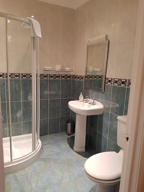 THE CEDARS GUEST HOUSE - Prices & Reviews (Dunoon, Scotland) THE CEDARS GUEST HOUSE - Prices & Reviews (Dunoon, Scotland)