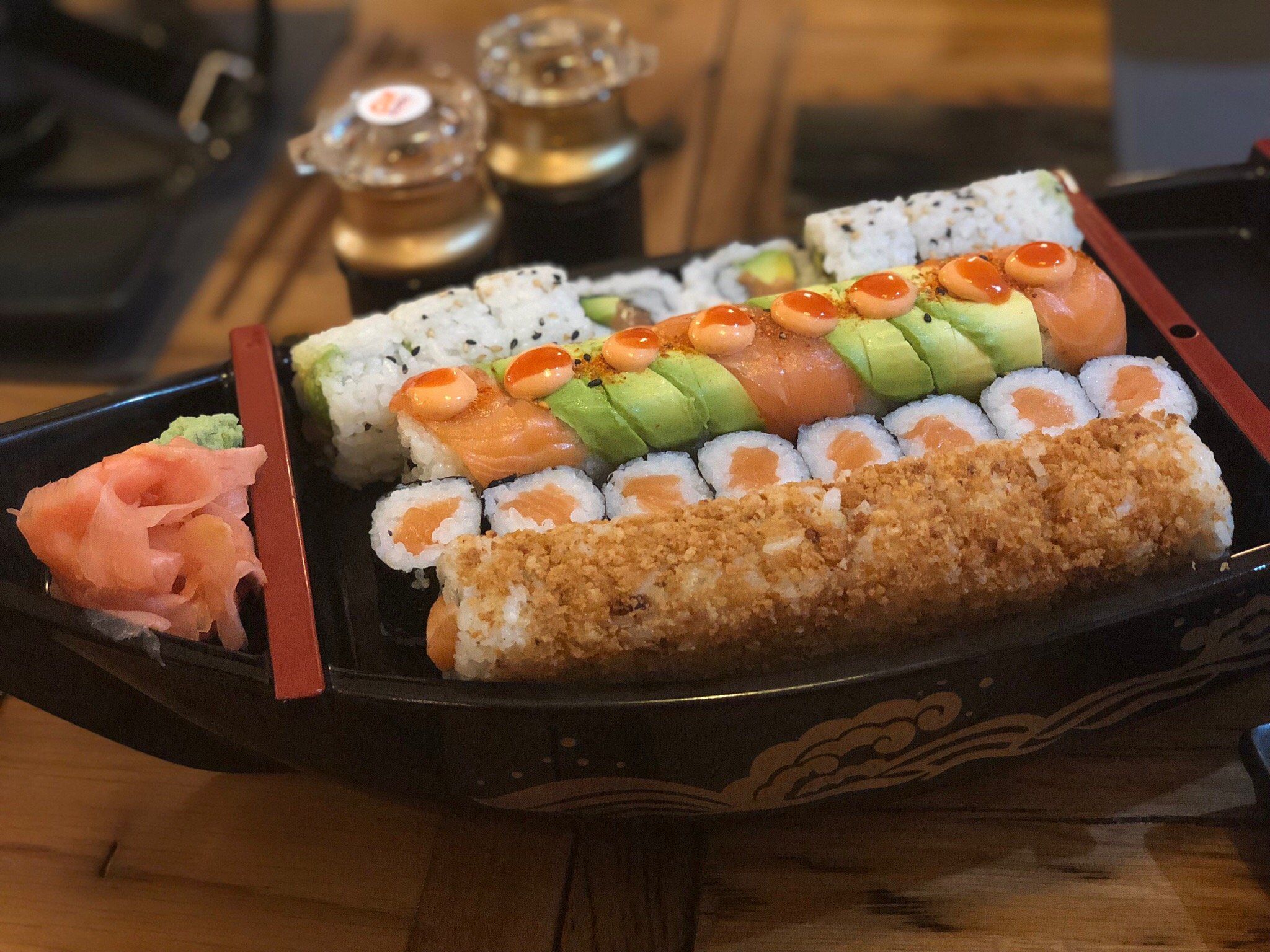 To go sushi store