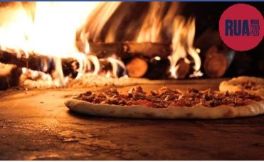 Rua pizza store