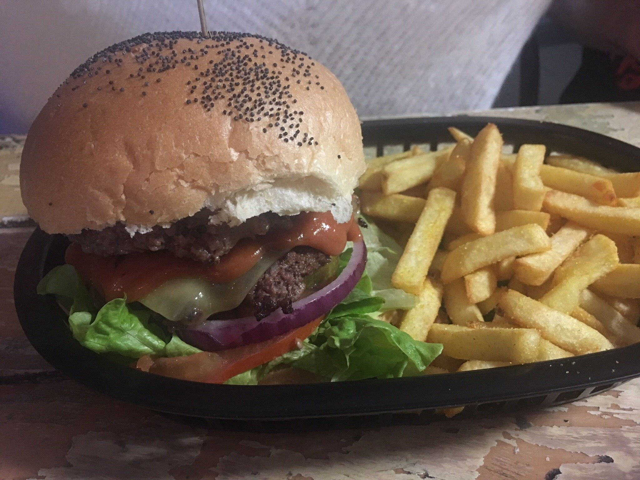 Burger bro store
