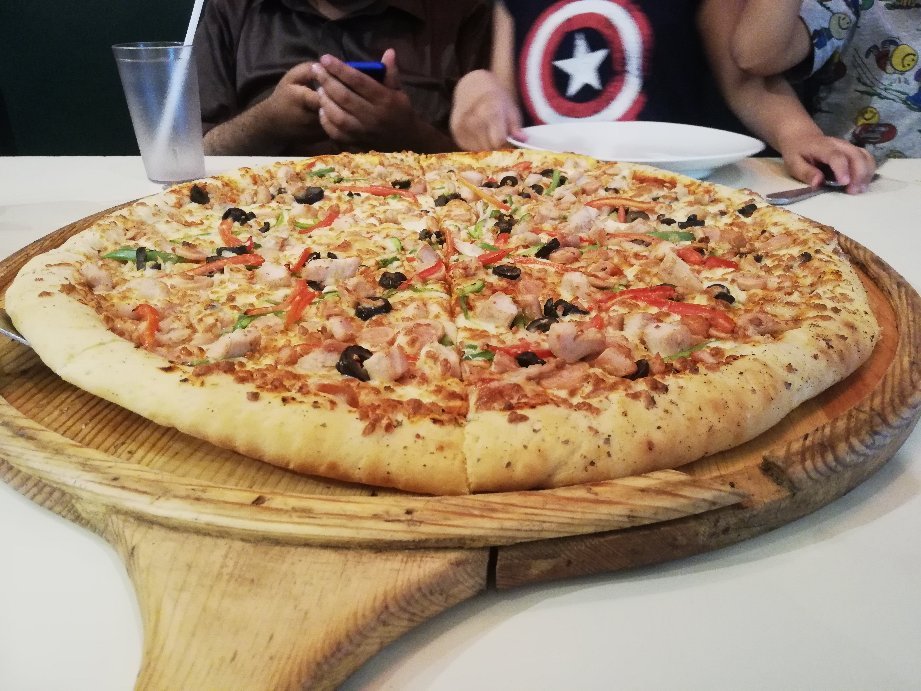 BROADWAY PIZZA Lahore Updated 2025 Restaurant Reviews Photos Phone Number Tripadvisor