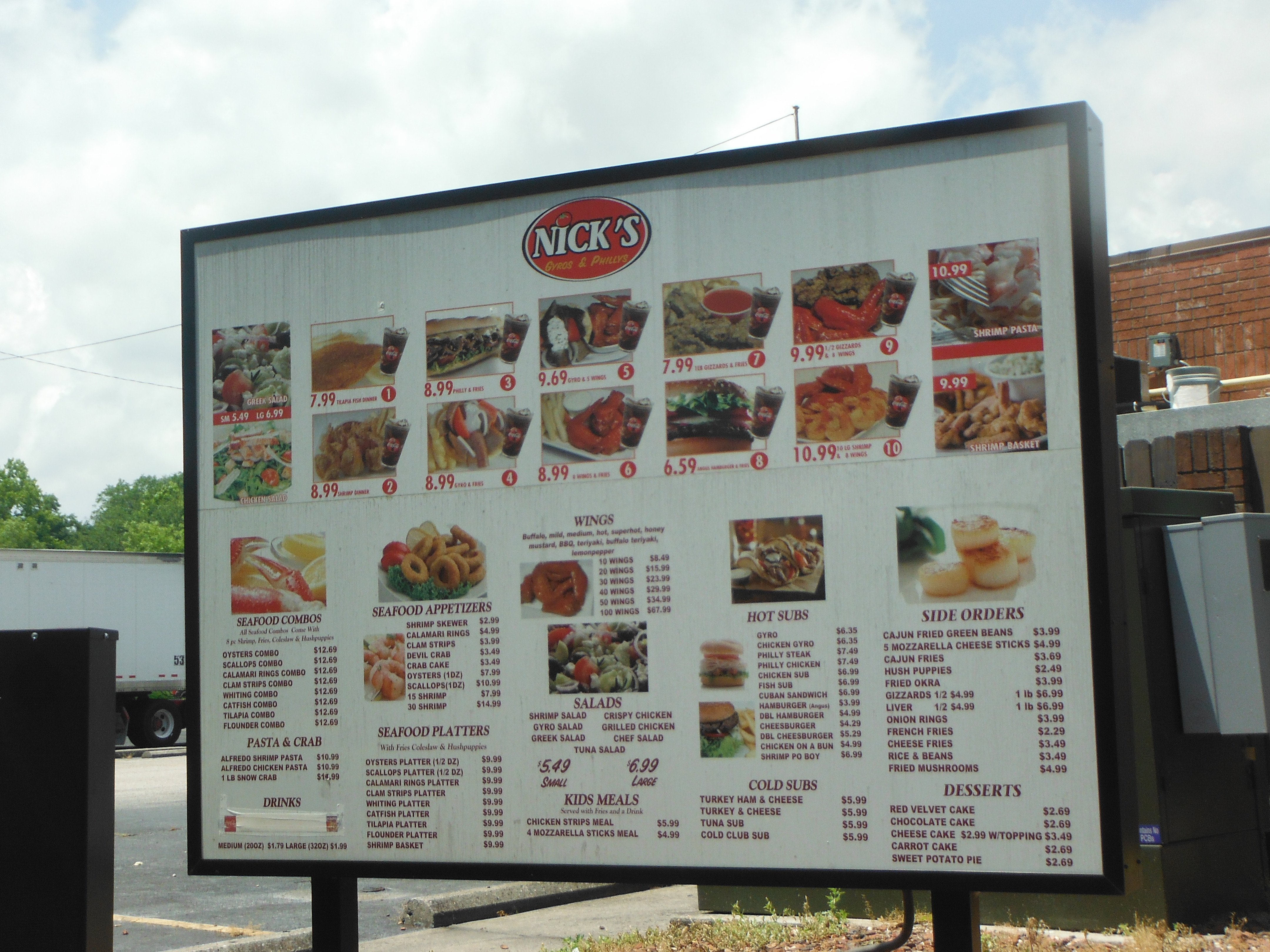 Nick's gyros menu store