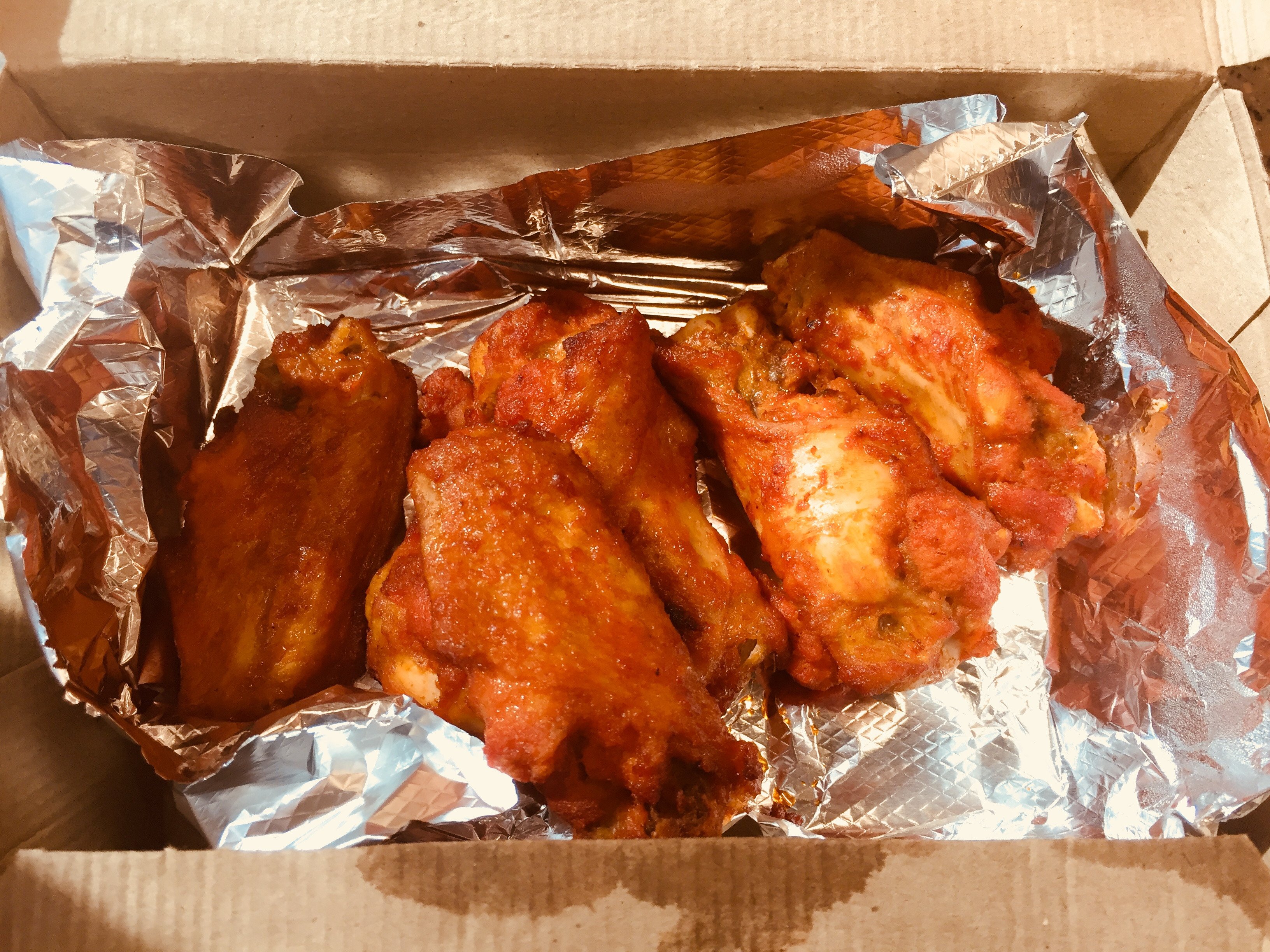 Wings at pizza hut store
