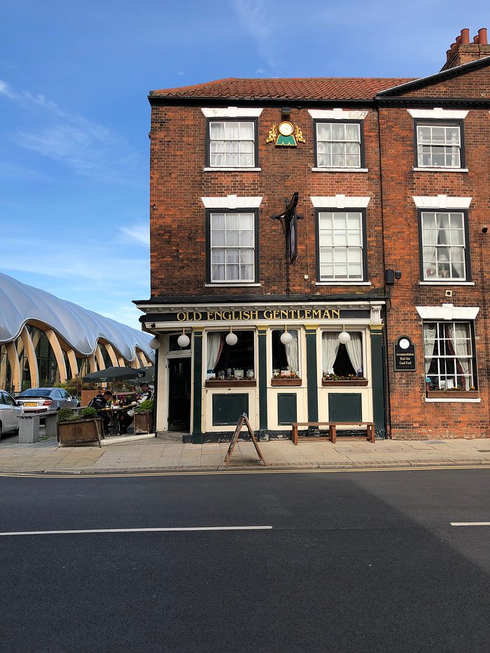Old English Gentleman Bar or Lounge: Pictures & Reviews - Tripadvisor Old English Gentleman Bar or Lounge: Pictures & Reviews - Tripadvisor