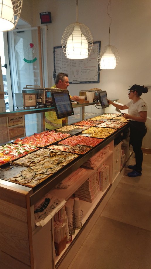 Pizza alice store