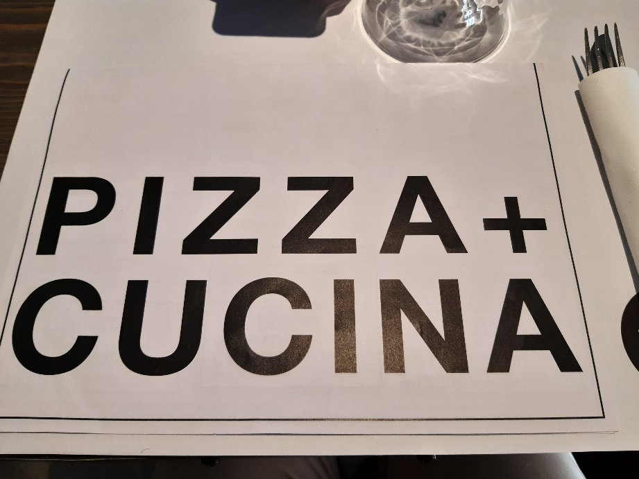 Pizza cucina store