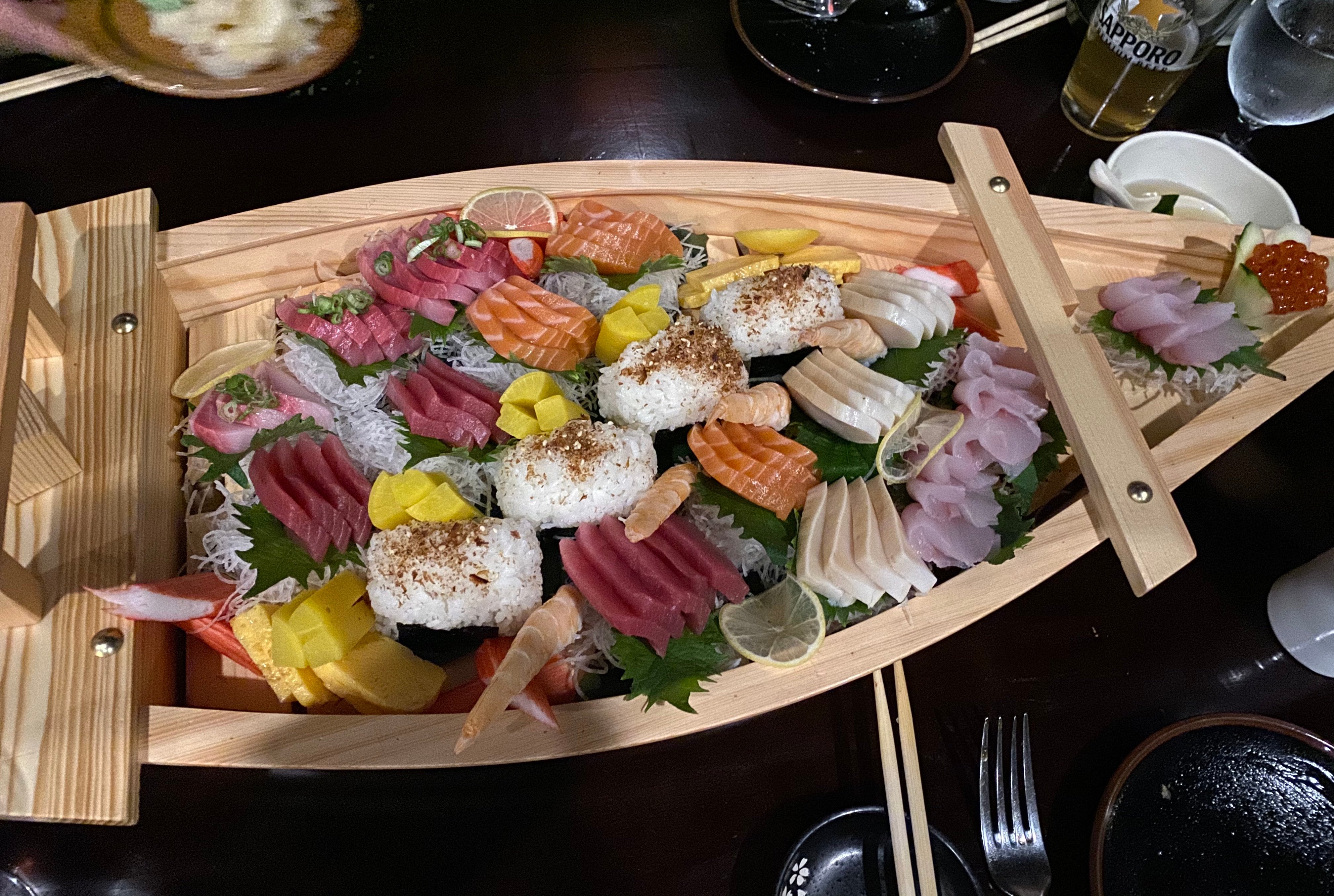 Chos sushi store