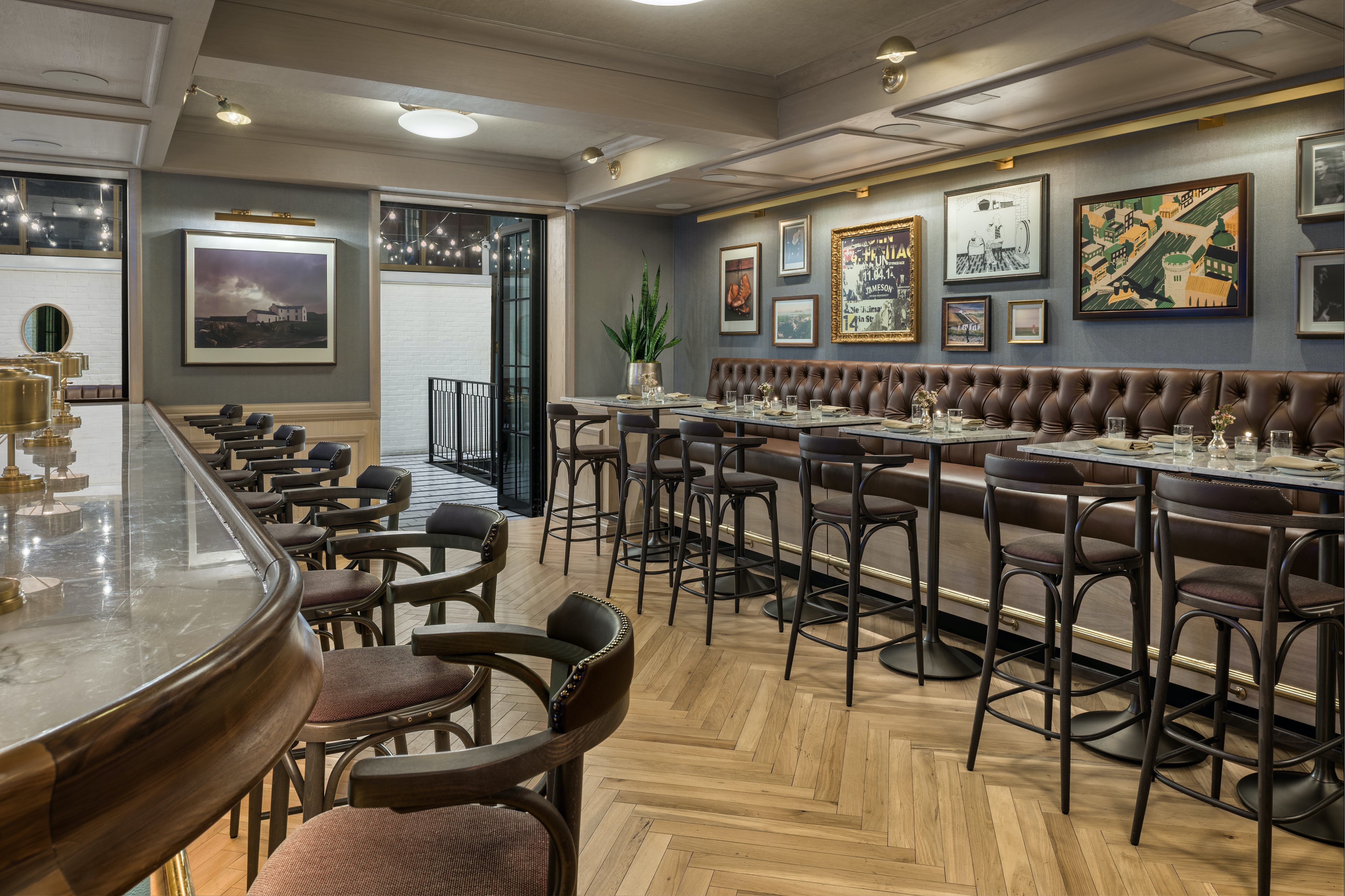 The public house store