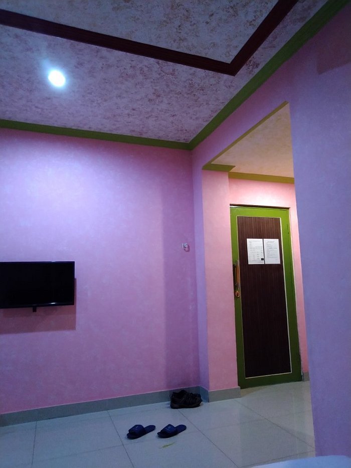 HOTEL SAMBAS TERIGAS (INDONÉSIA): 19 fotos e avaliações - Tripadvisor HOTEL SAMBAS TERIGAS (INDONÉSIA): 19 fotos e avaliações - Tripadvisor