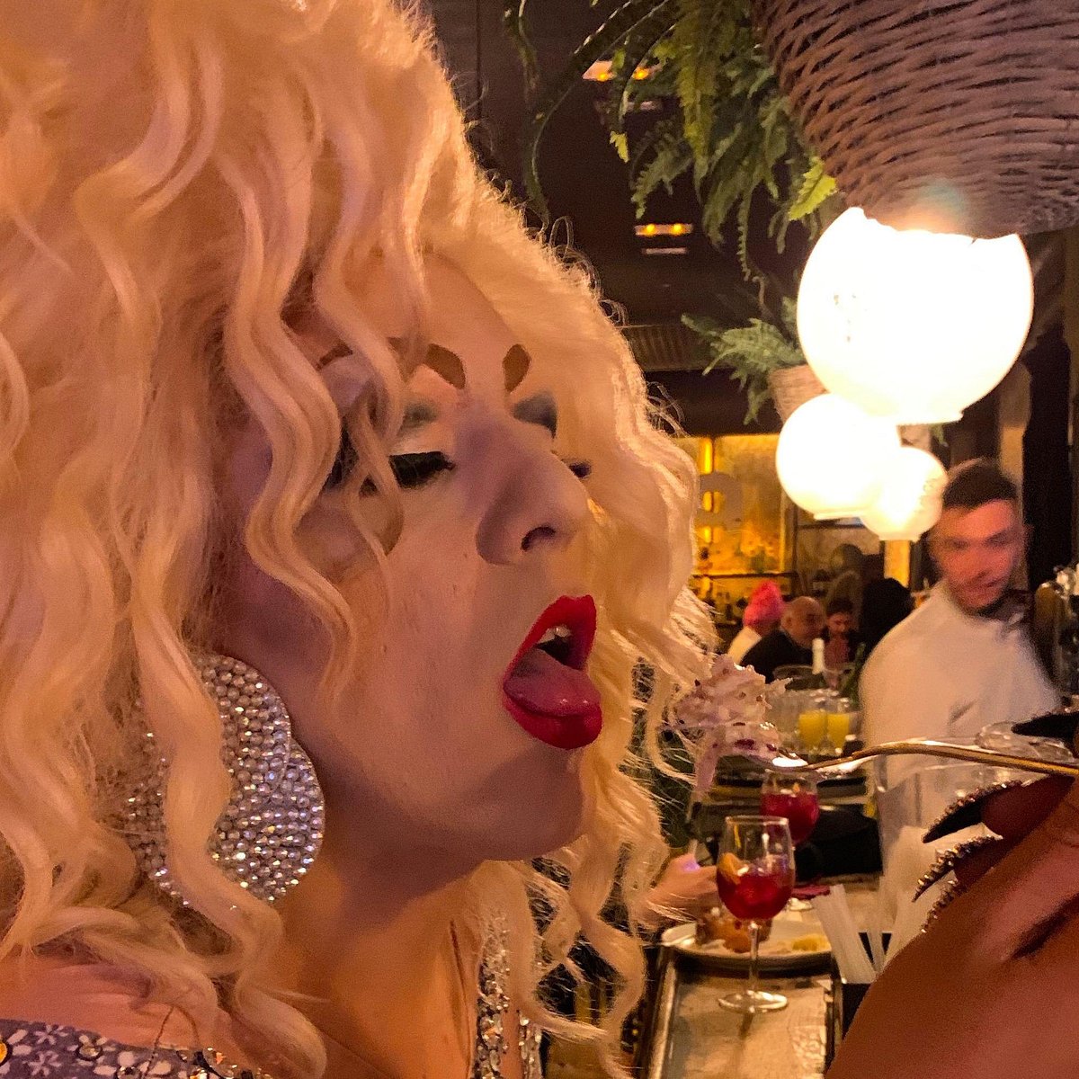 Drag Queen Bingo Brunch Madrid Qué Saber Antes De Ir