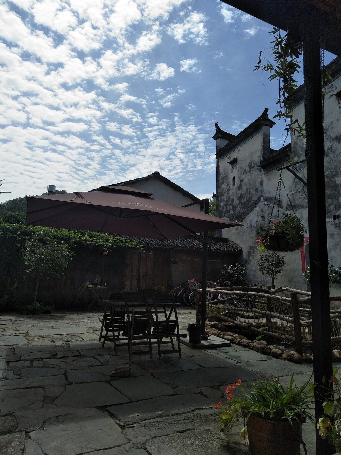 WUYUAN SKYWELLS - Prices & Guest house Reviews (Wuyuan County, China) WUYUAN SKYWELLS - Prices & Guest house Reviews (Wuyuan County, China)