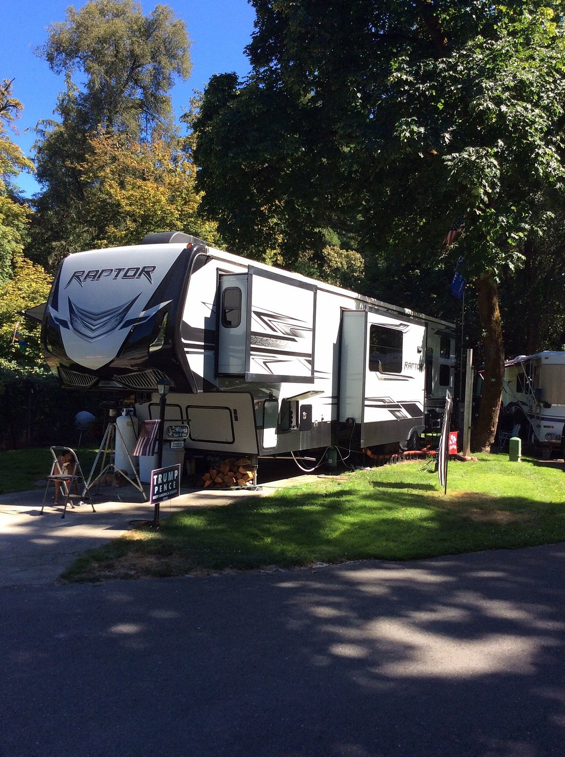 River Park Rv Resort Campground Reviews Grants Pass Or
