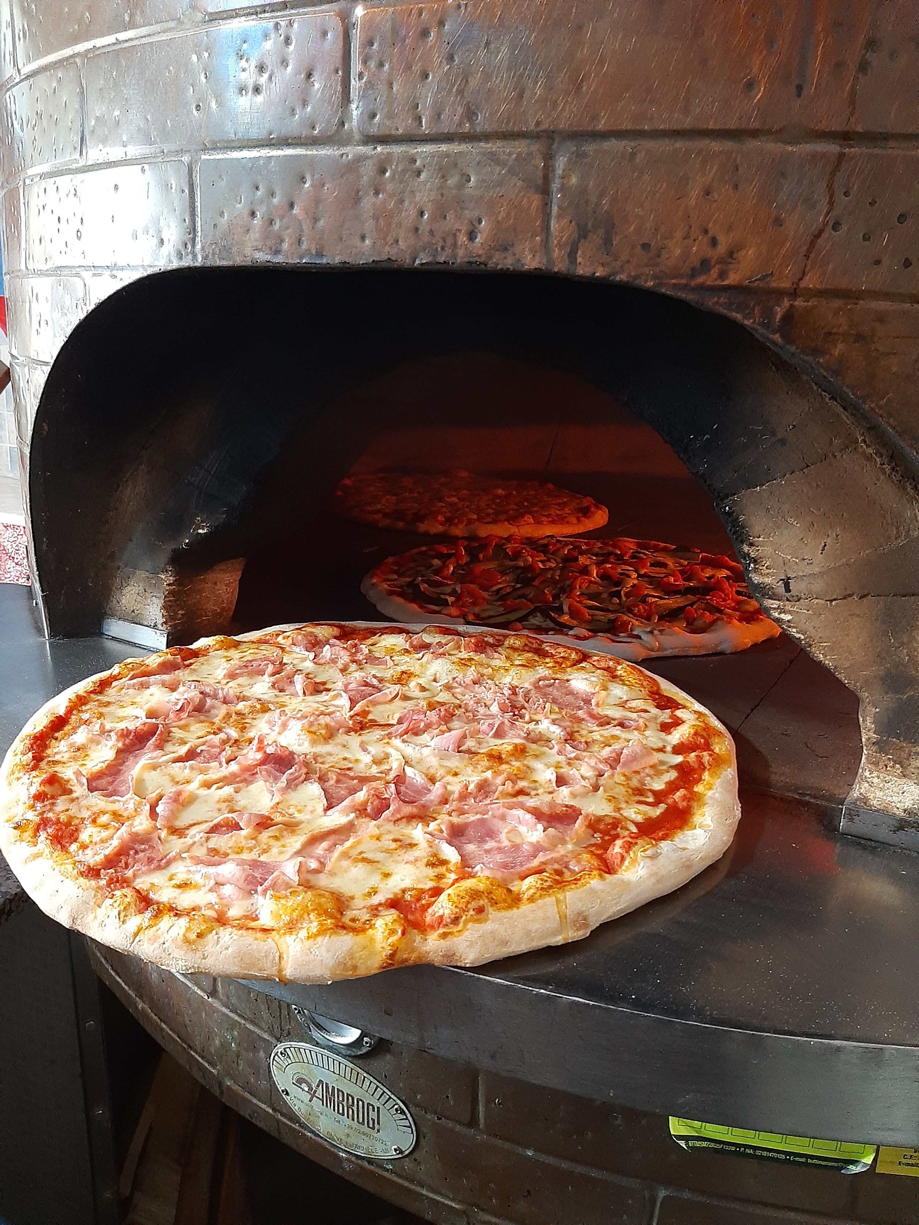 Pizza sun store